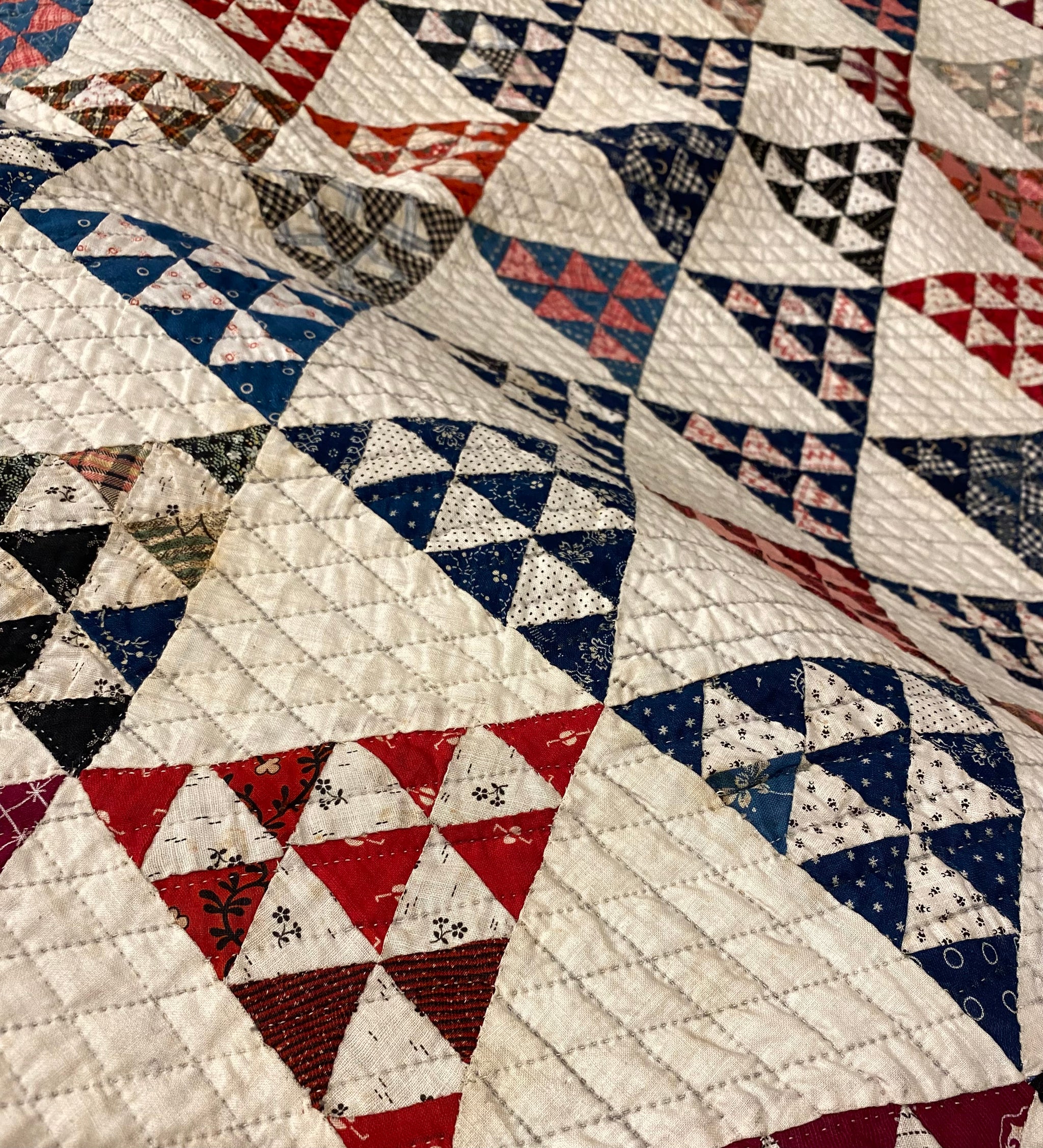 Thousand Pyramids Quilt – Cindy's Antique Quilts